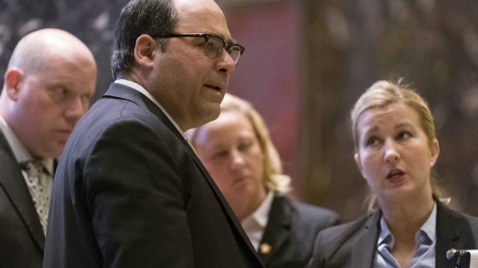 Αποχωρεί από τη θέση του στον Λευκό Οίκο ο ομογενής Τζιτζίκος: Δεν ...